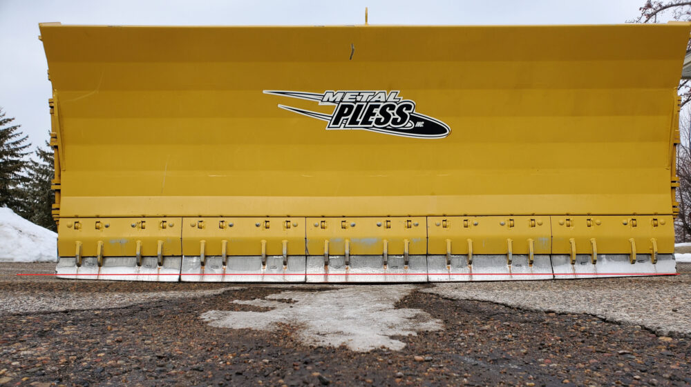 Why Metal Pless Snow Plows Are the Right Choice for Plowing